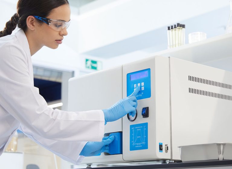 AHS-DRY | Benchtop Autoclaves with Drying | RAYPA